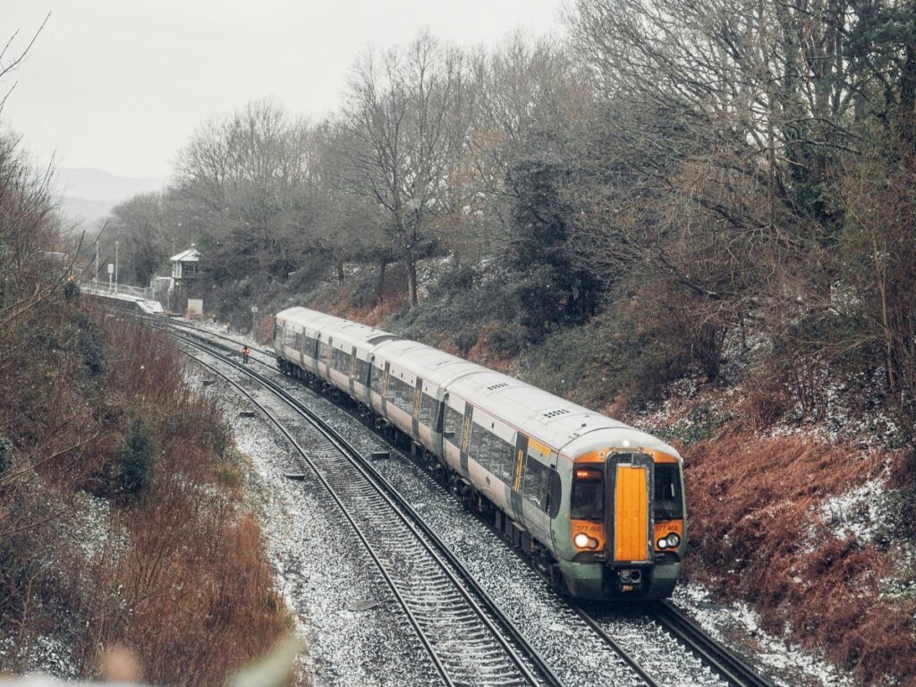 New colour vision test could open up rail jobs | Rail Industry Connect ...