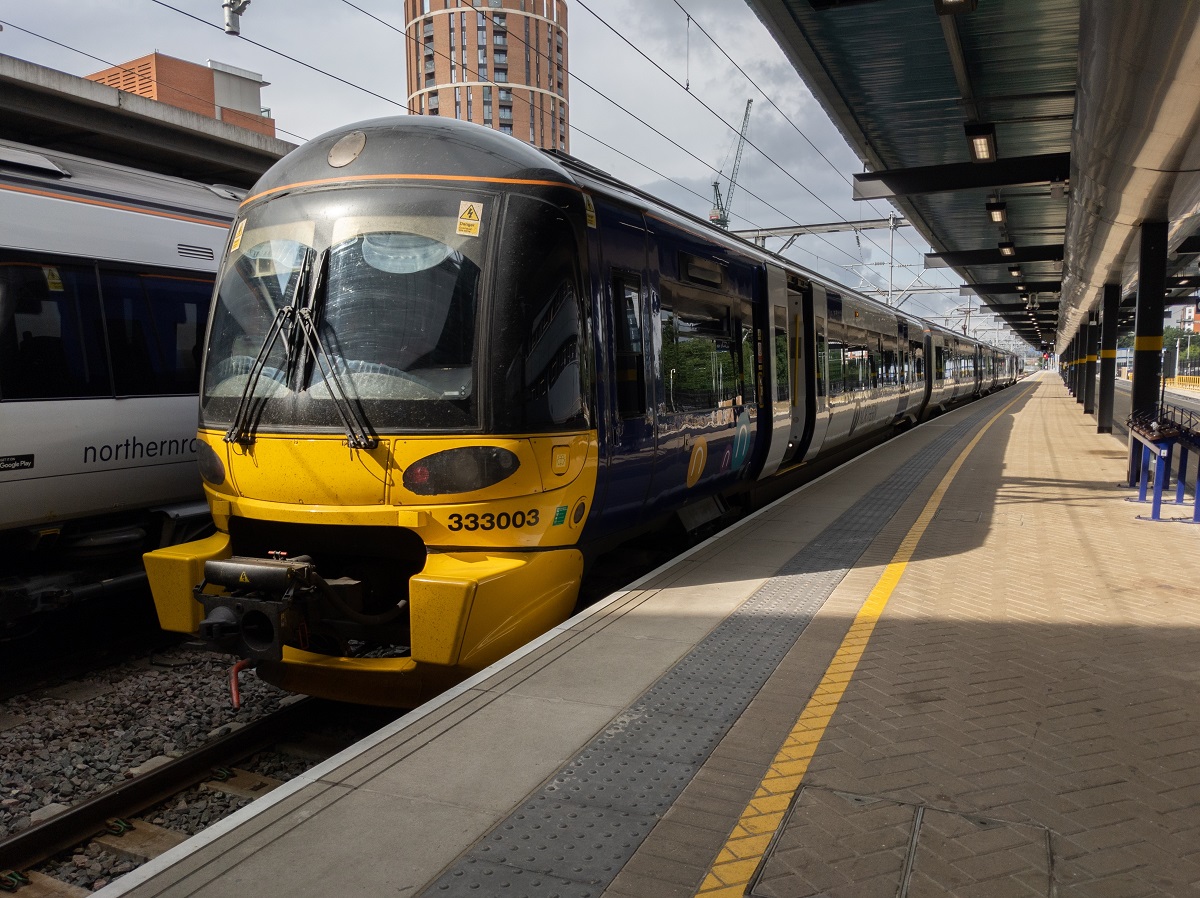 Northern Trains Awards DB ESG Contract for Passenger Information and ...