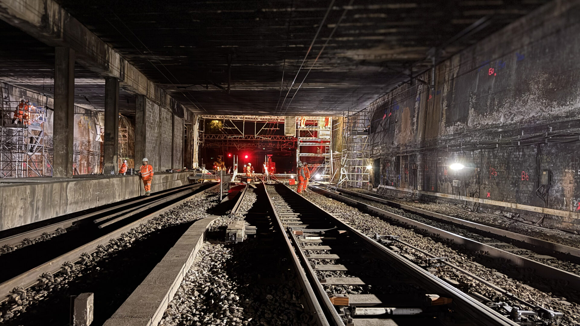 Track-Level Footage Reveals Progress in Major Stockport Railway Bridge Renewal | Rail Industry ...